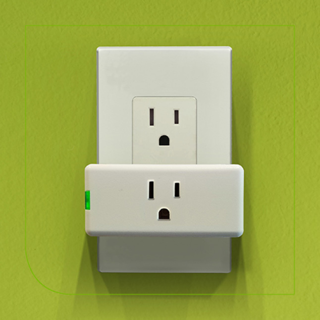 Leviton Decora Smart Wi-Fi Mini Plug-In Single Outlet Works with Alexa ...