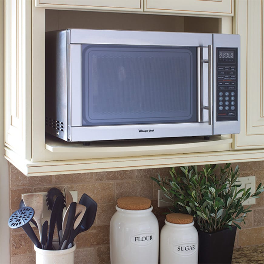 Magic Chef 1.1 cu. ft. 1000-Watt Countertop Microwave with Digital ...